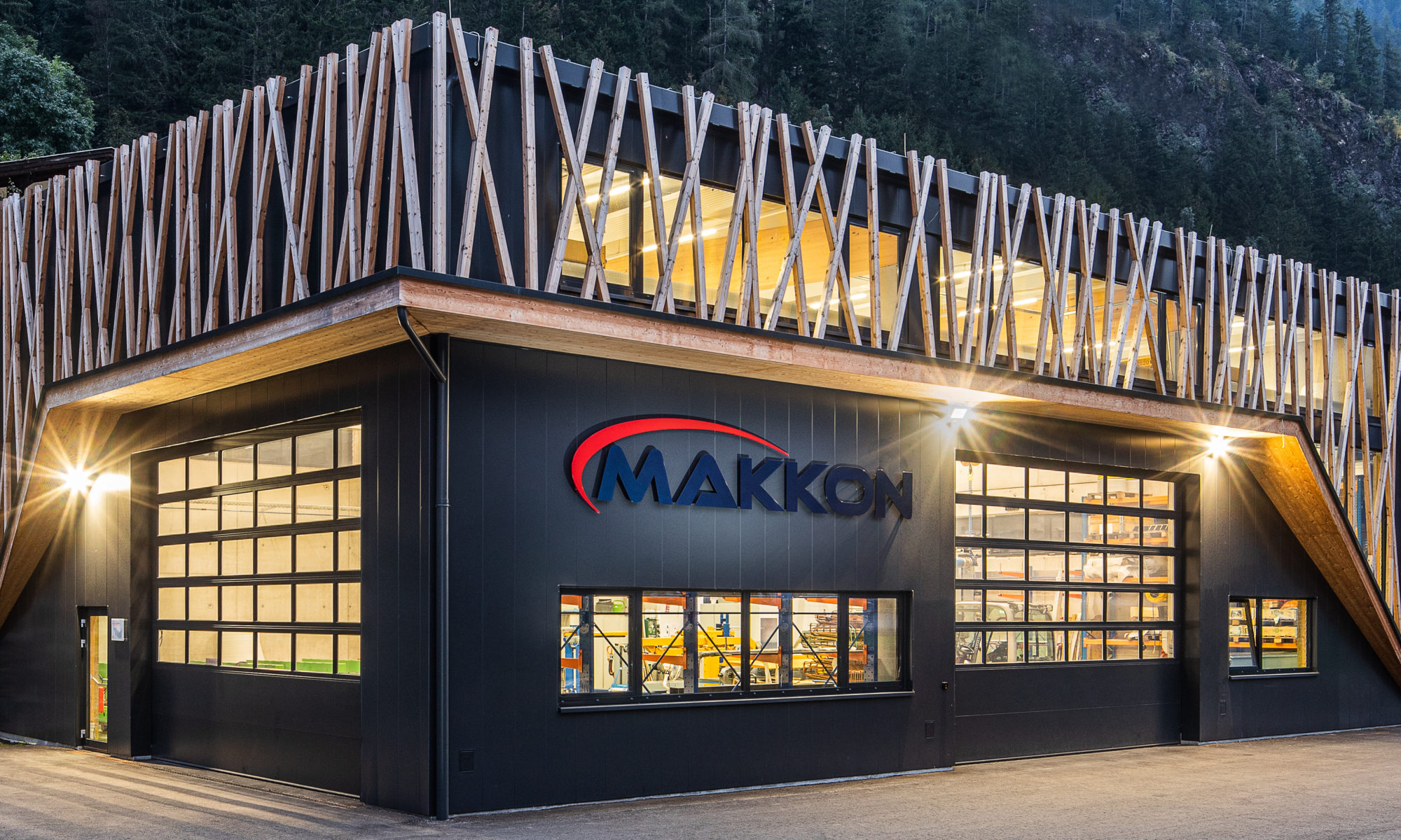 Vollautomatische Bügelkorbanlage – Makkon GmbH